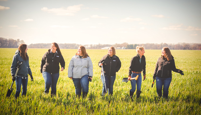 The People Behind the Platform - Field Advisor